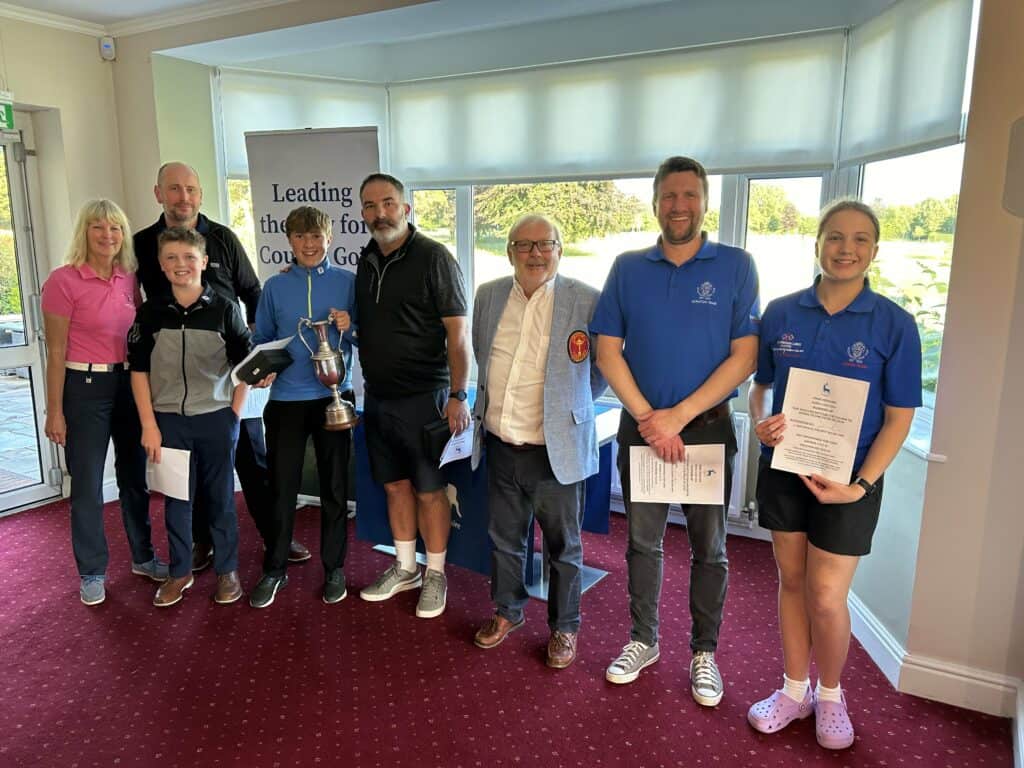 Ross Kemp and Frankie Abbott-Williams are Family Cup Winners at Weather ...